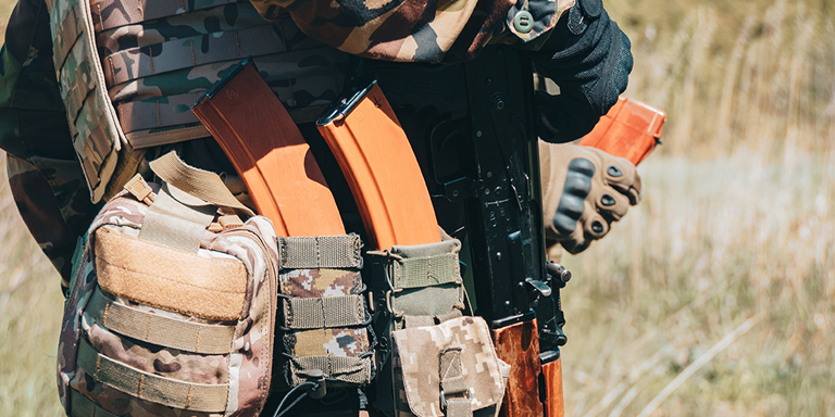 How to Choose Magazine Pouches | TacticalGear.com