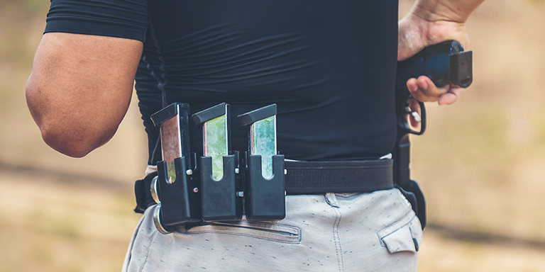 How to Choose Magazine Pouches | TacticalGear.com